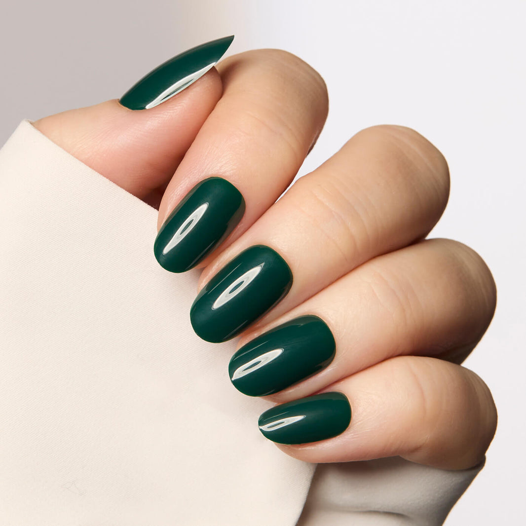 Evergreen Envy - Oval – Switch Nails